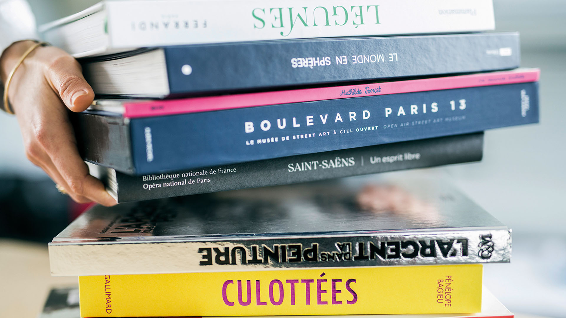 The IGS-CP: the Beautiful Book in Digital Transition with DALIM ES